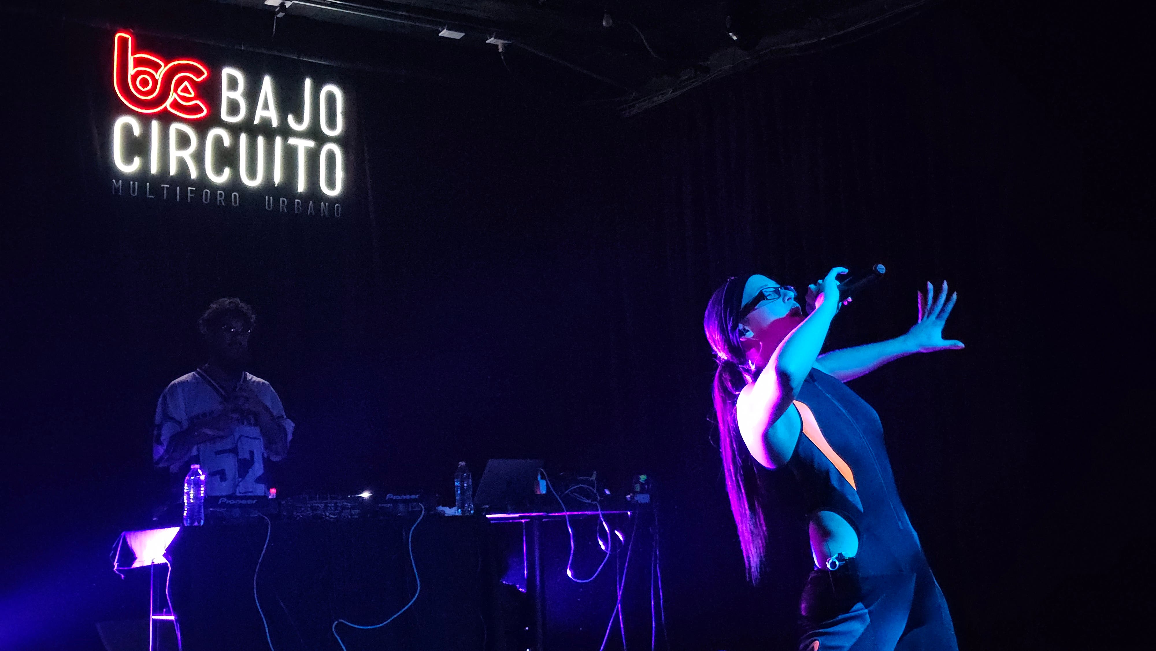 Sofía Gabanna conquista CDMX: una noche de hip-hop y talento latino en Bajo Circuito